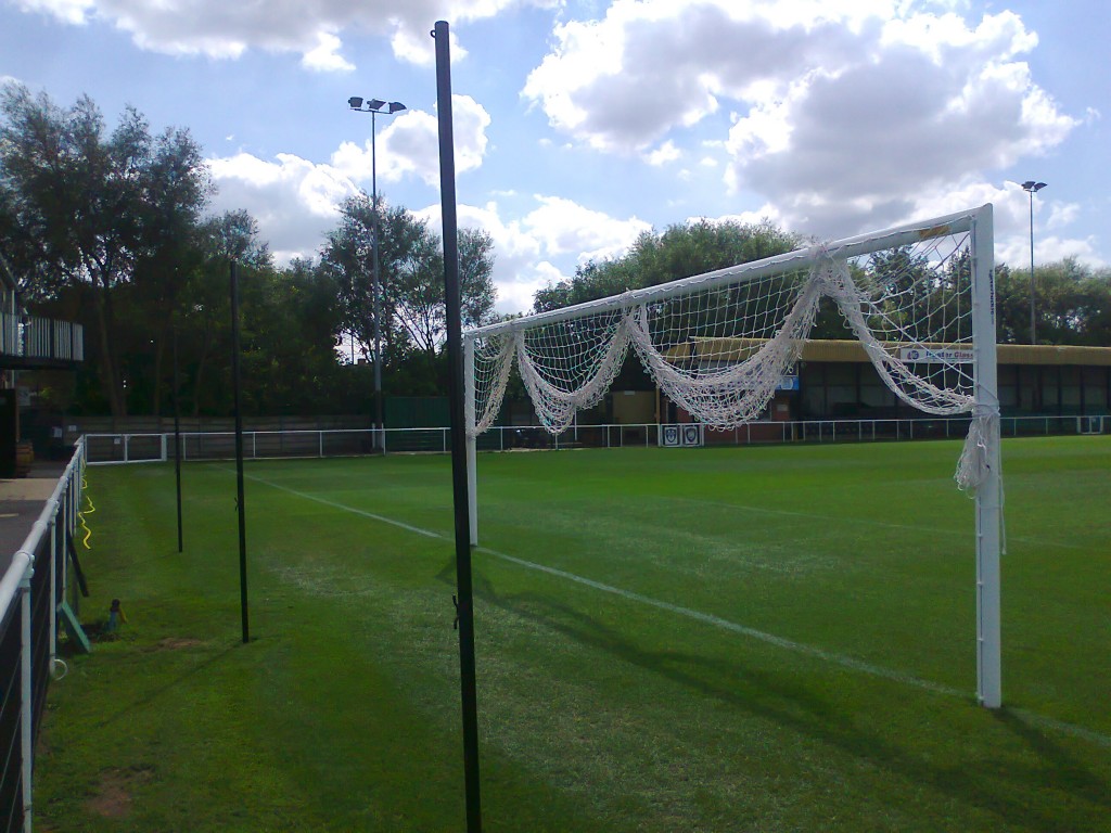 Stadium Football Goals :: socketed alluminium goals :: ITSA GOAL POSTS